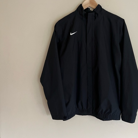 Nike | Jackets & Coats | Nike Golf Rain Jacket | Poshmark